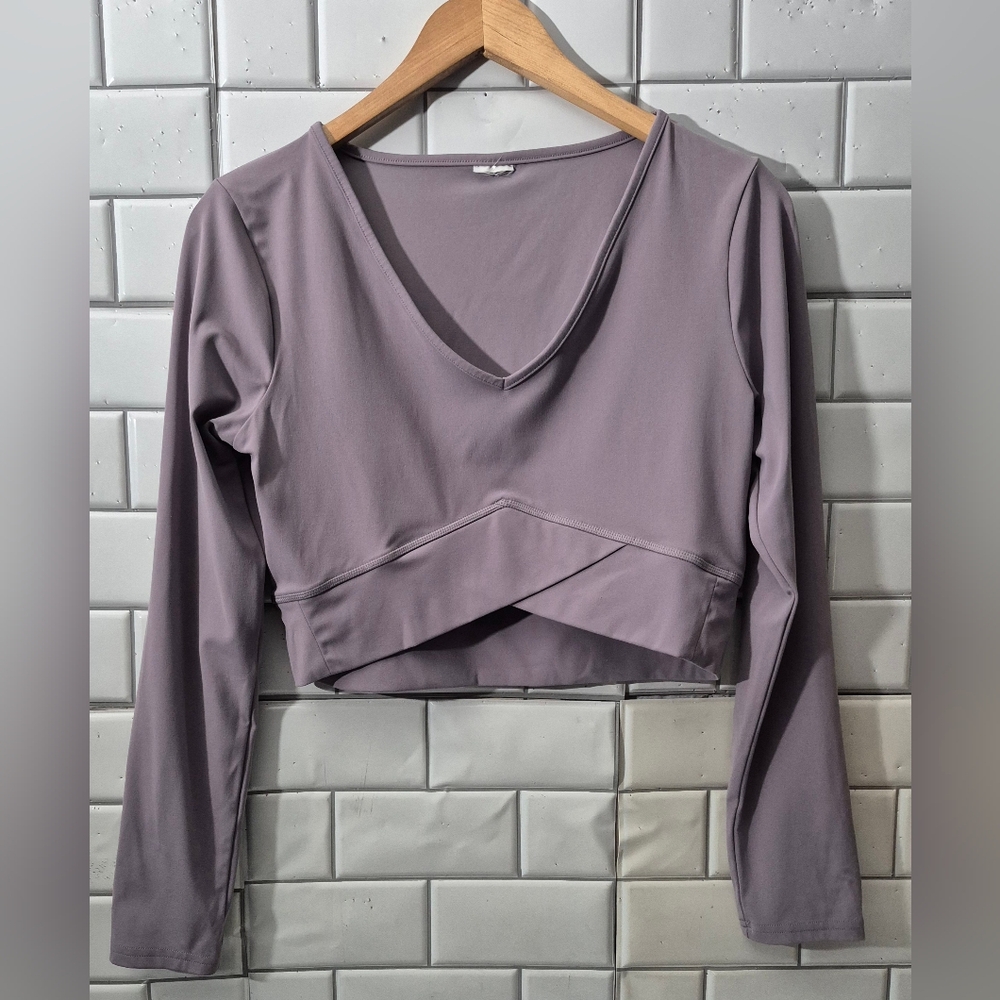 Gymshark Ladies Crossover Long Sleeve Crop Top Color … - Gem